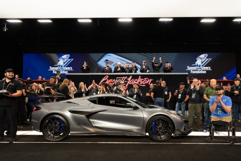 1-of-1 2026 Corvette ZR1X raises $2.6 million for America’s heroes at ...