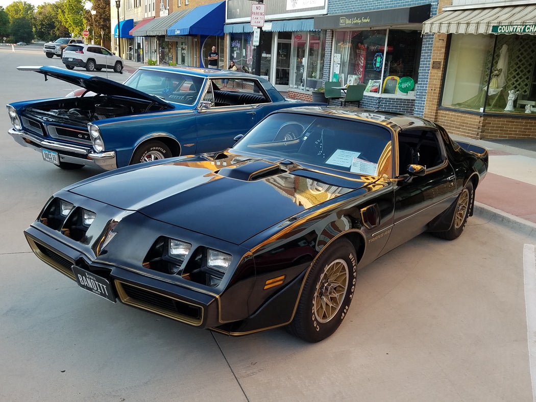Old Cars Reader Wheels: 1980 Pontiac Trans Am Y-84 Black Special Edition