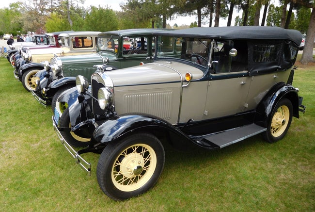 Shades of the Untouchables - Old Cars Weekly