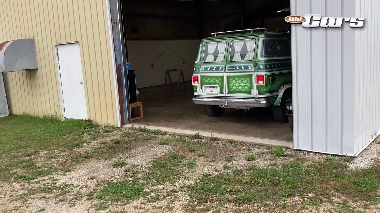 1974 Chevrolet 'Emerald Express' Custom Van - Old Cars Weekly