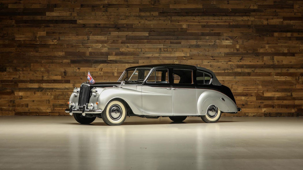 Her Majesty Queen Elizabeth II’s 1966 Austin Princess Landaulette ...